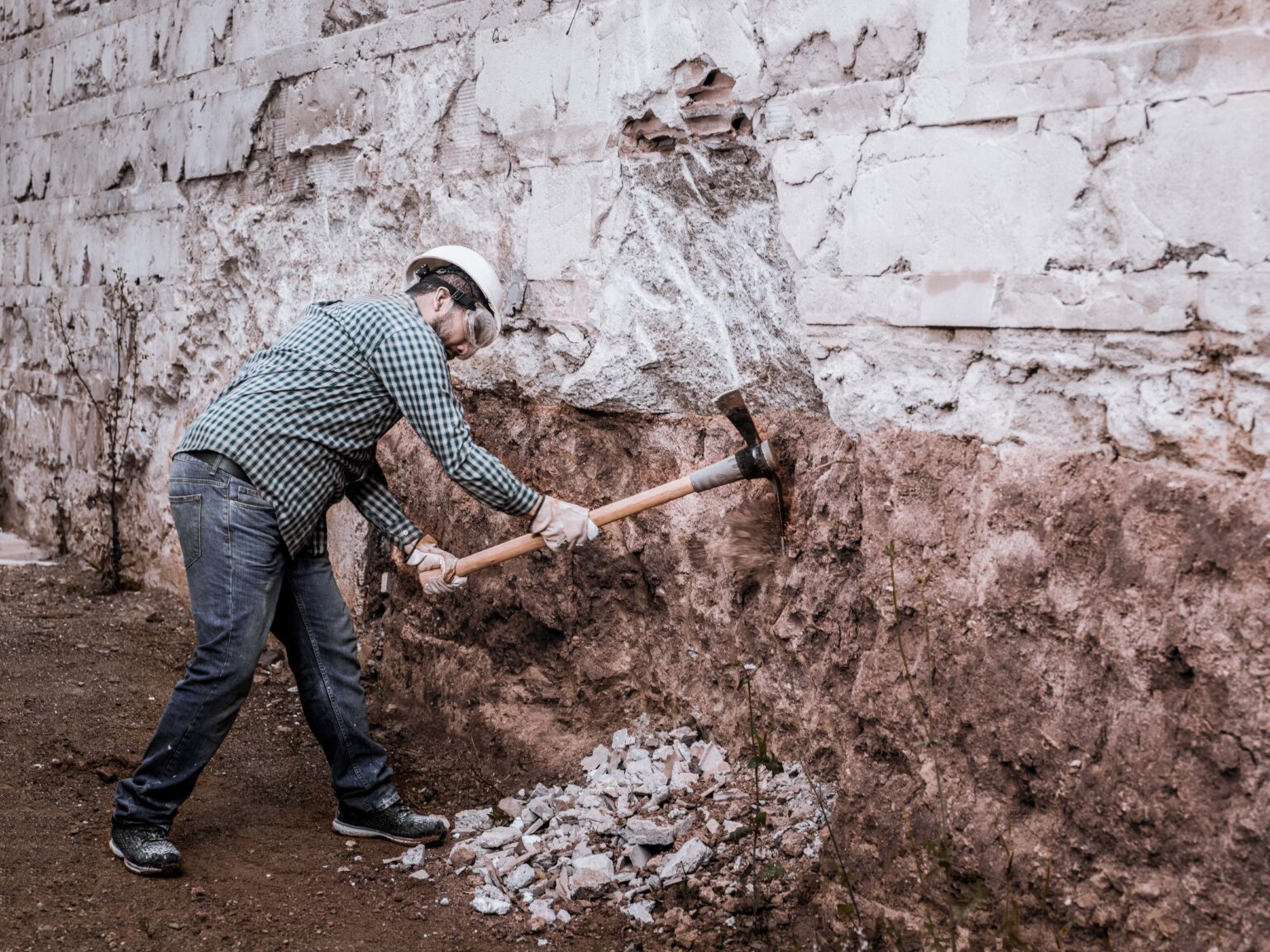 The 3 Most Common Types of Caught-in and Caught Between Hazards - SEE ...